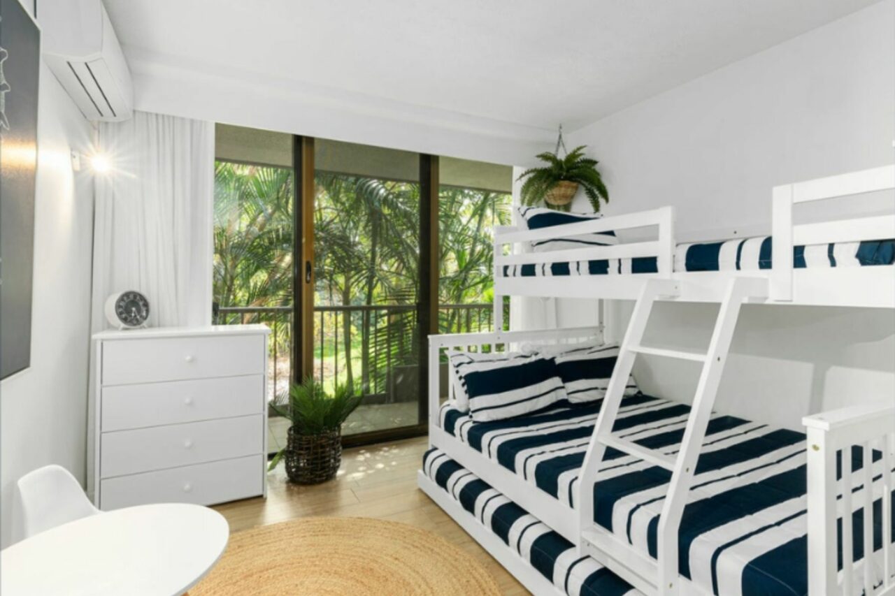Currumbin Beach Accommodation - The Rocks Resort