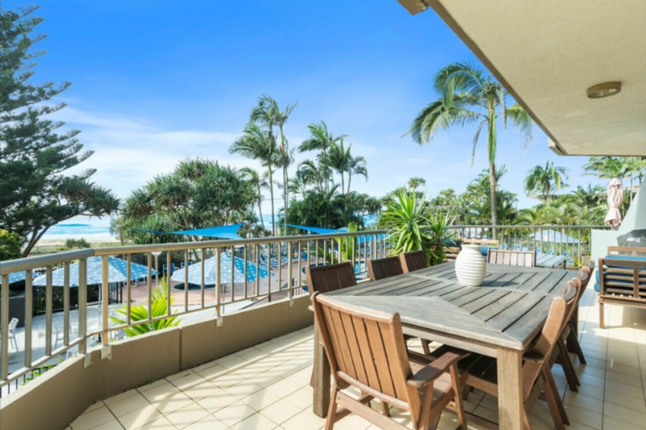 Currumbin Beach Accommodation - The Rocks Resort