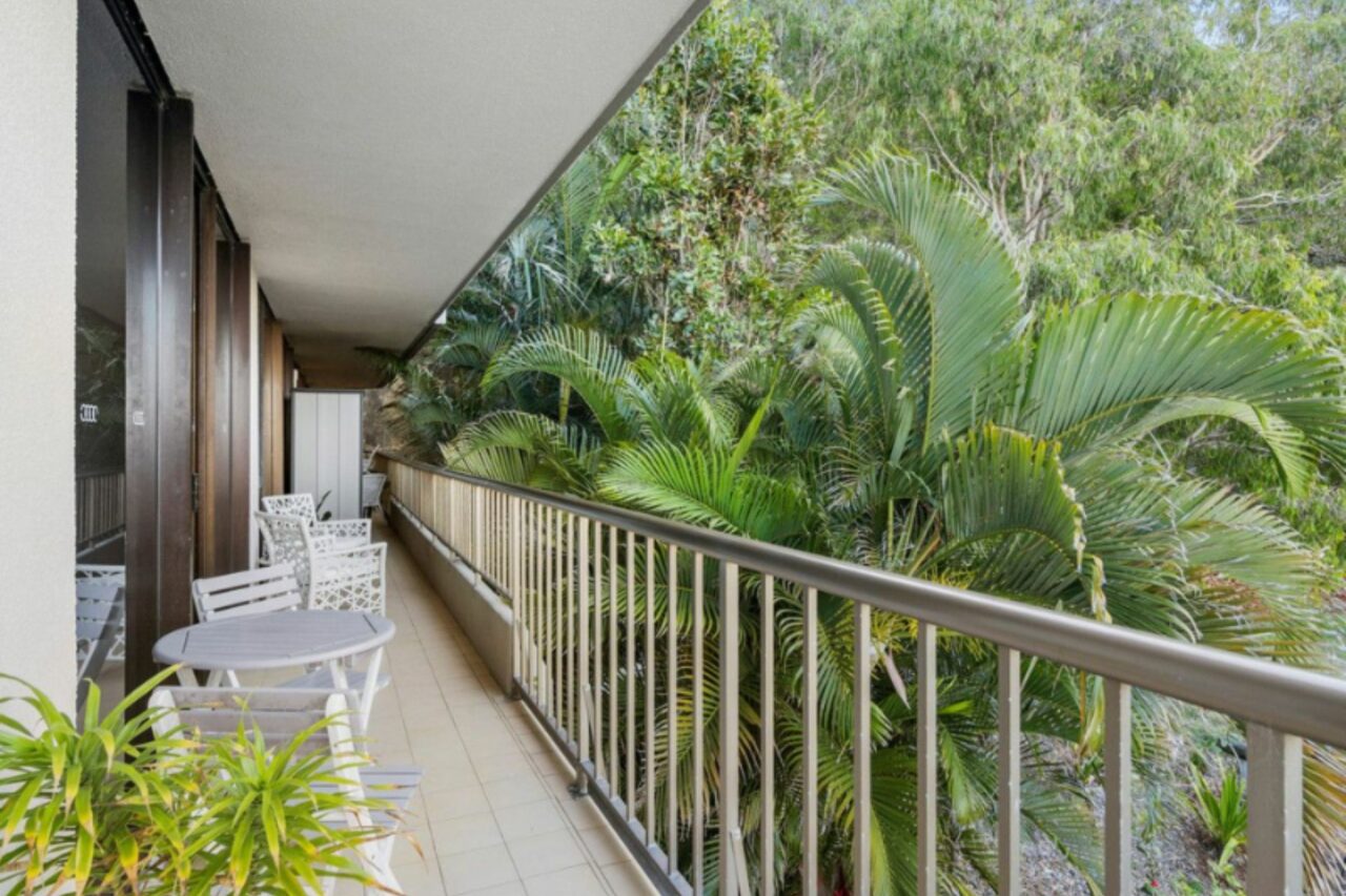 Currumbin Beach Accommodation - The Rocks Resort